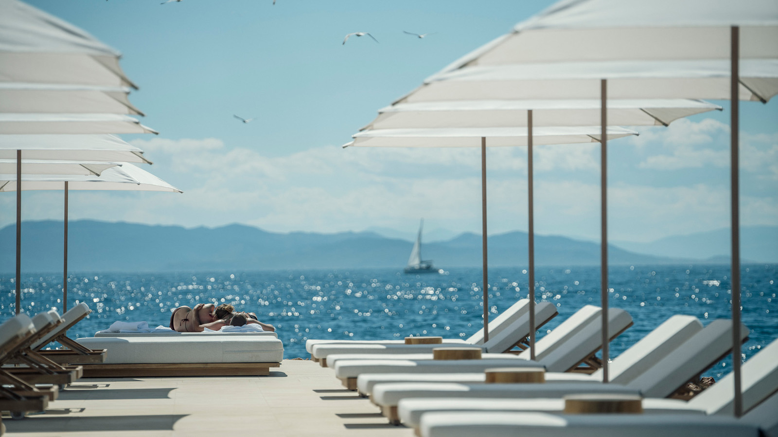 Four the Season: Four Seasons Unveils Additional Holiday Experiences to ...