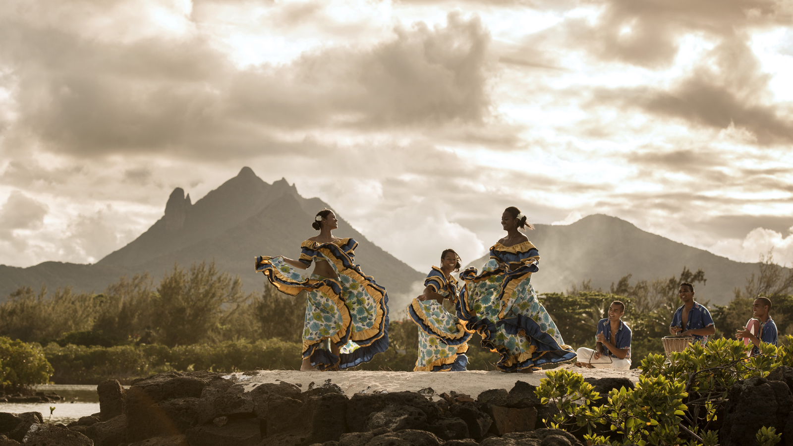 Join the Creole Celebration This Holiday Season at Four Seasons Resort ...