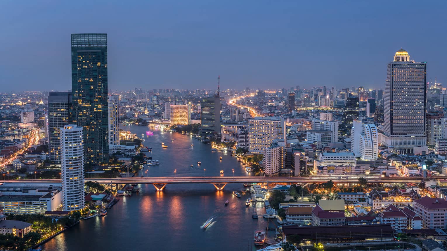 Bangkok Luxury Hotel | Four Seasons Bangkok at Chao Phraya River