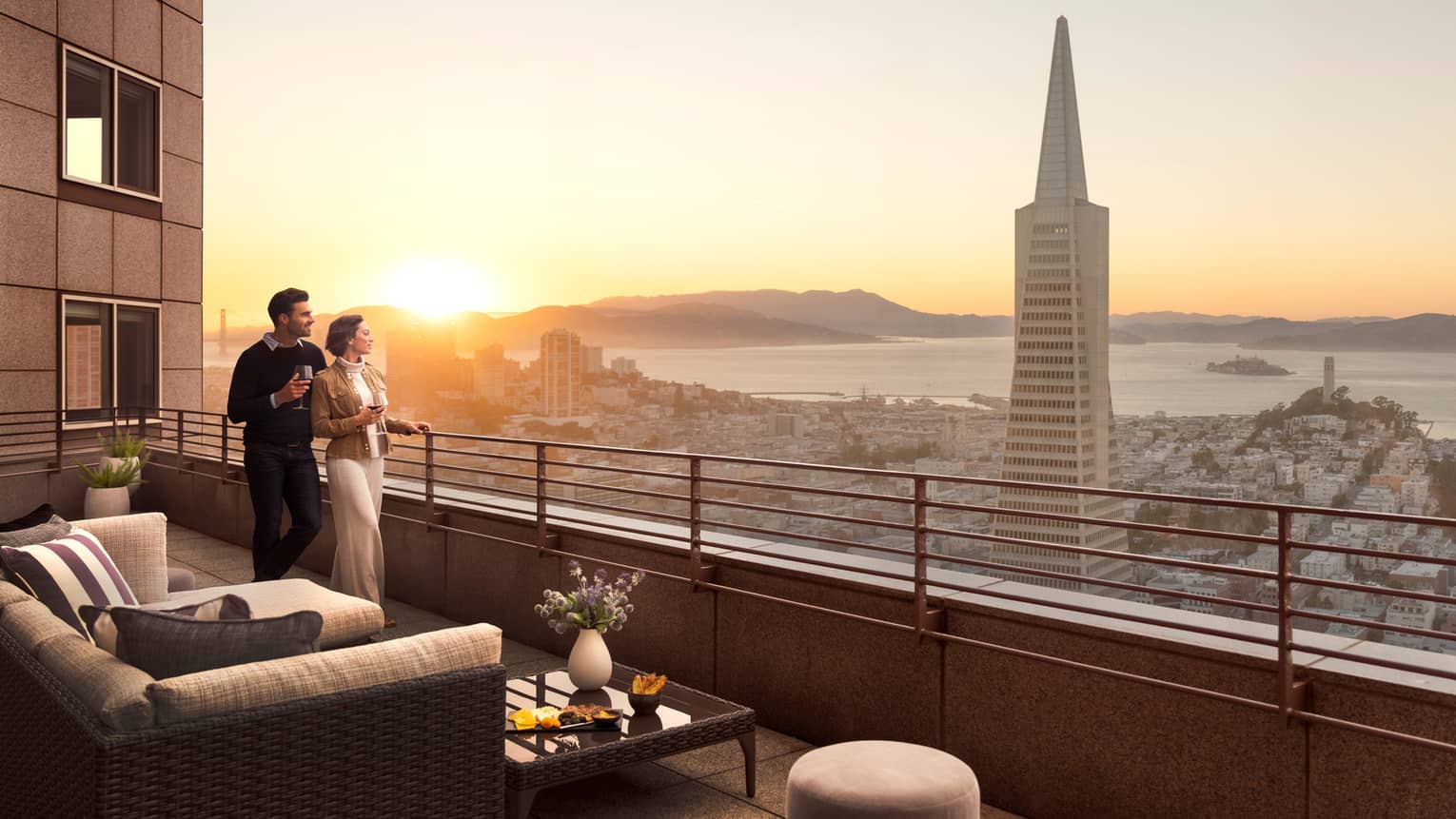 San Francisco Luxury Hotel | Bay Area | Four Seasons at Embarcadero