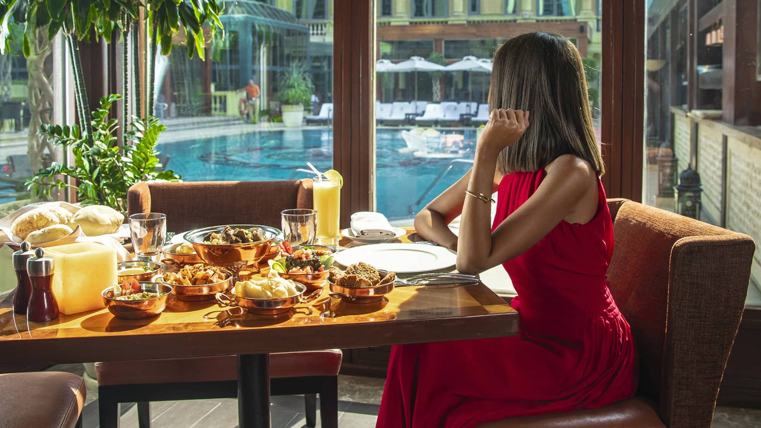 Cairo Tea Lounge | French Pastries | Four Seasons Hotel Cairo