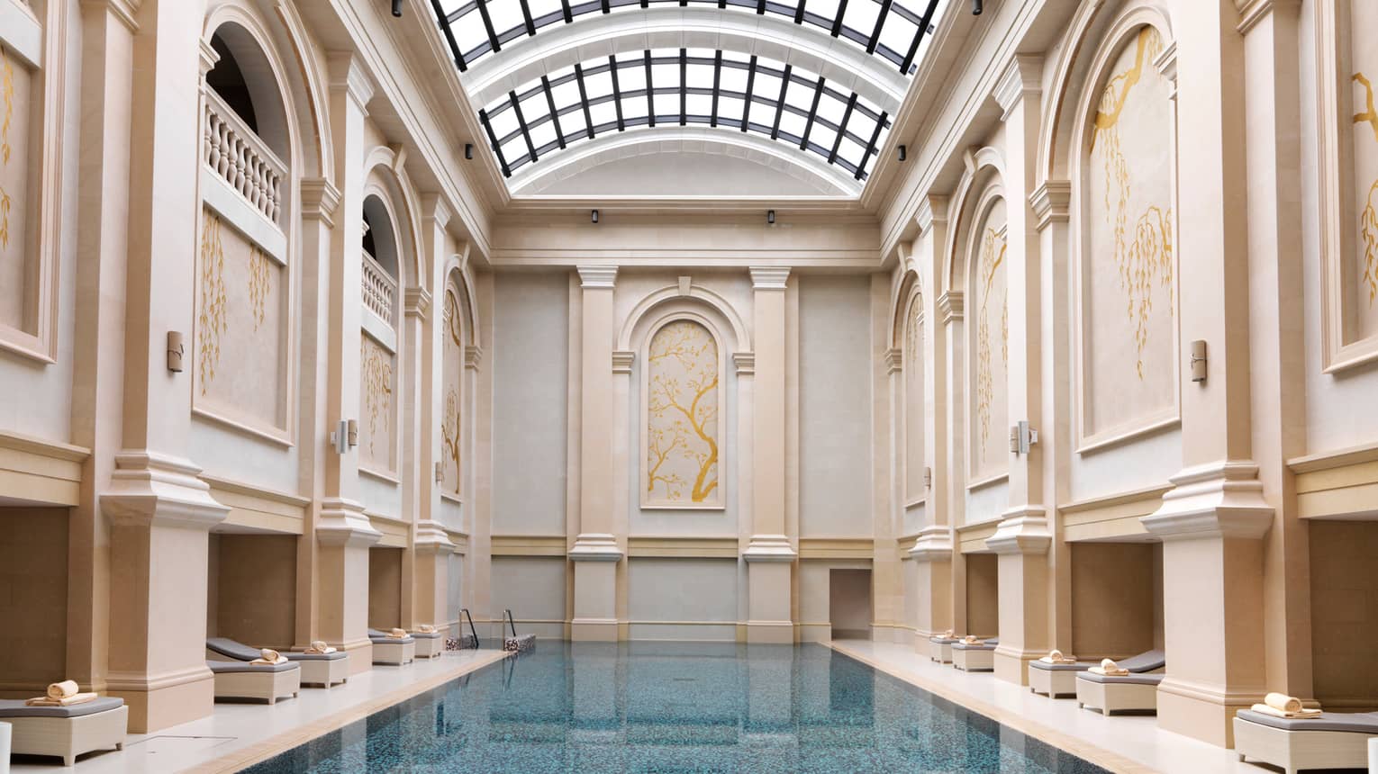 Baku Hotel | Azerbaijan Luxury Hotel | Four Seasons Hotel Baku