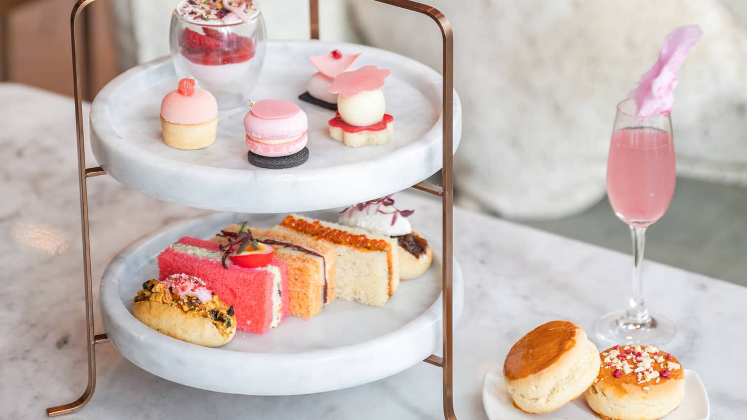 Kuala Lumpur Dining Lounge | High Tea Kuala Lumpur | Four Seasons Hotel