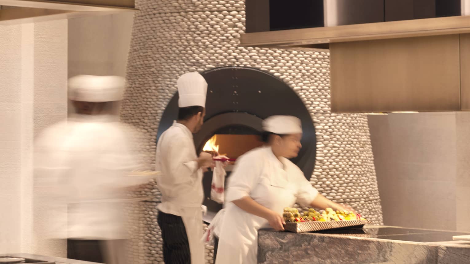 Four Seasons Hotels and Resorts | Luxury Hotels | Four Seasons | Sintoho
