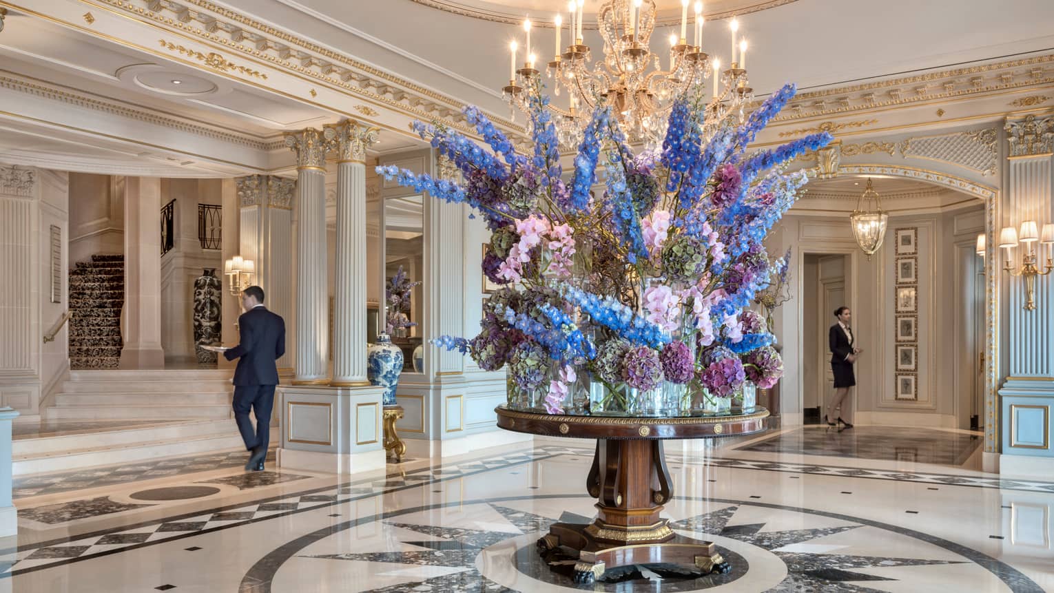 Lake Geneva Luxury Hotel | Four Seasons Hotel des Bergues Geneva