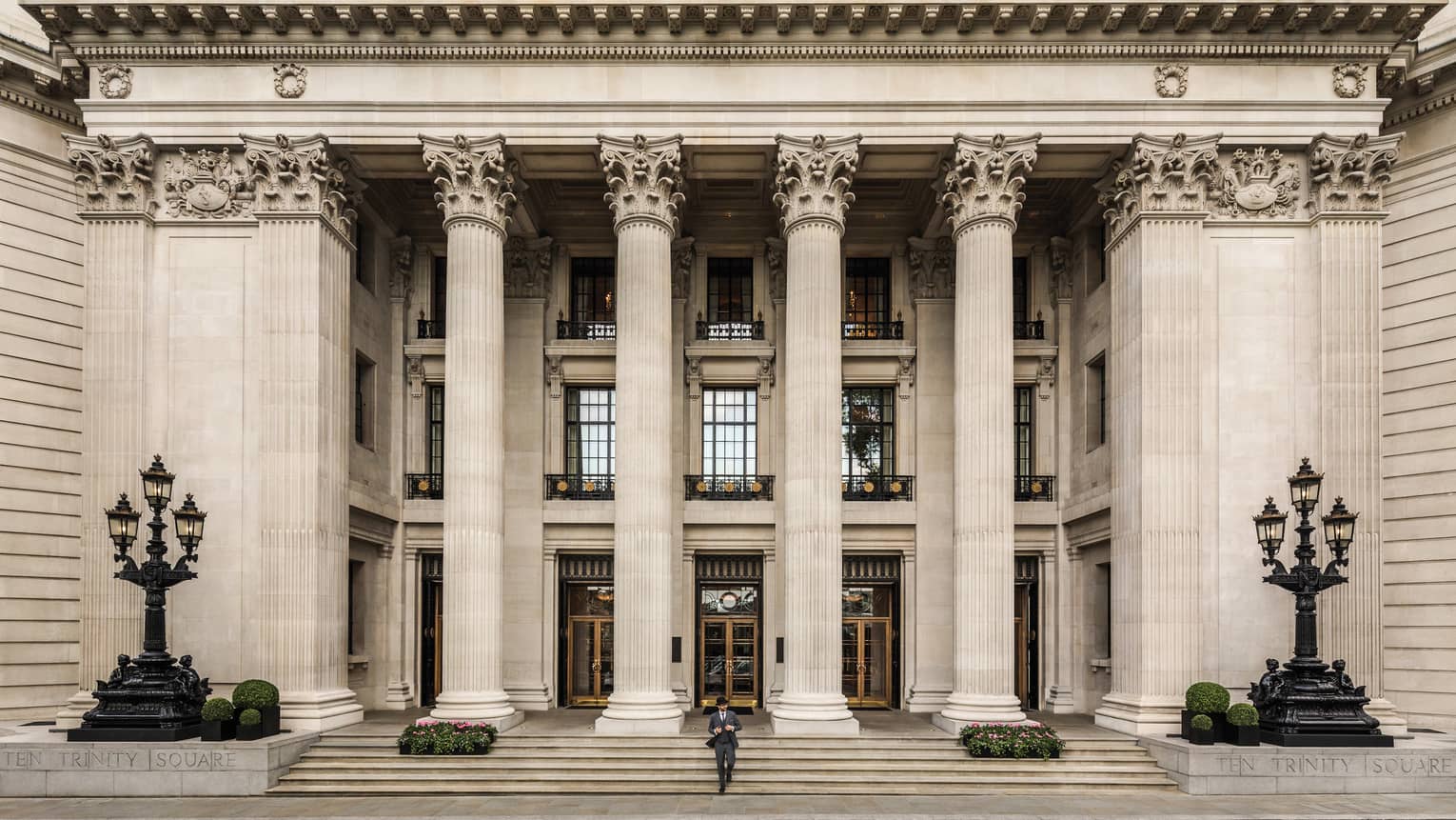 Luxury Hotels In London & Hampshire | UK Travel | Four Seasons Hotels