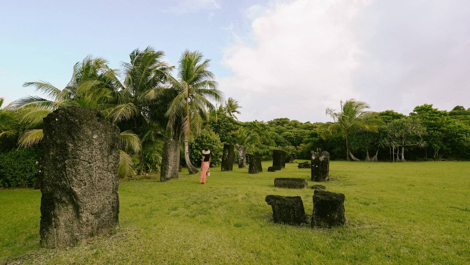 Four Seasons Hotels and Resorts | Luxury Hotels | Four Seasons ...