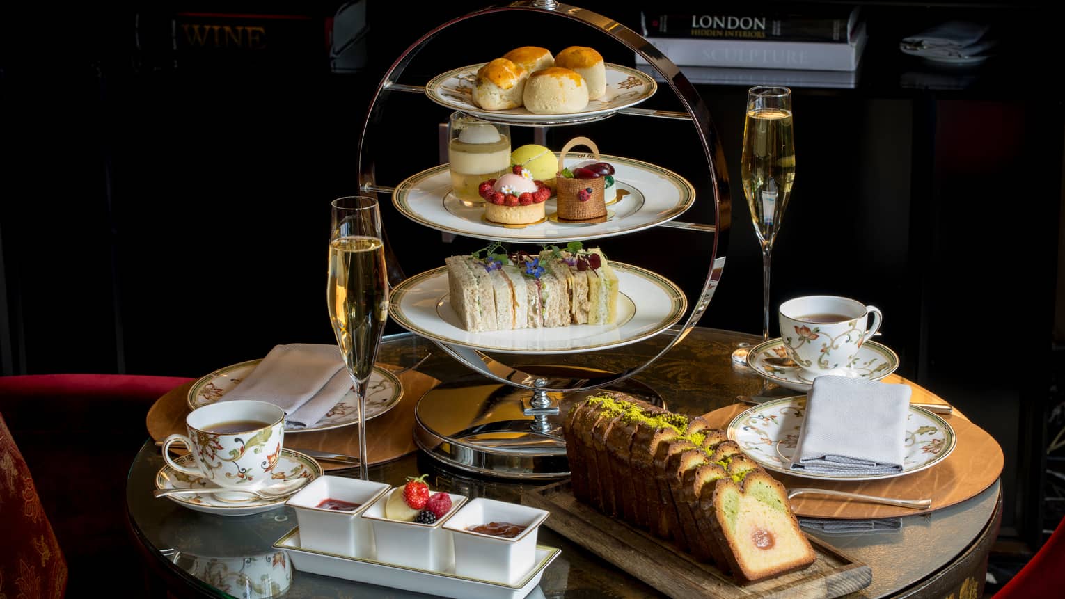 London Luxury Hotel | West End | Four Seasons London at Park Lane