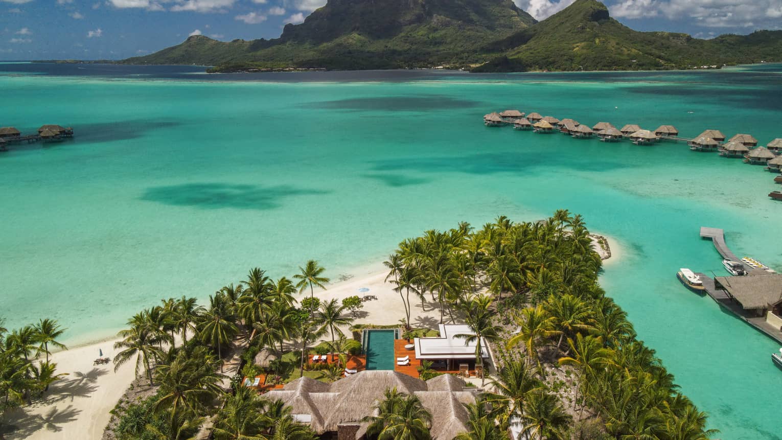 Overwater Bungalows Bora Bora | Huts & Villas | Four Seasons Resort