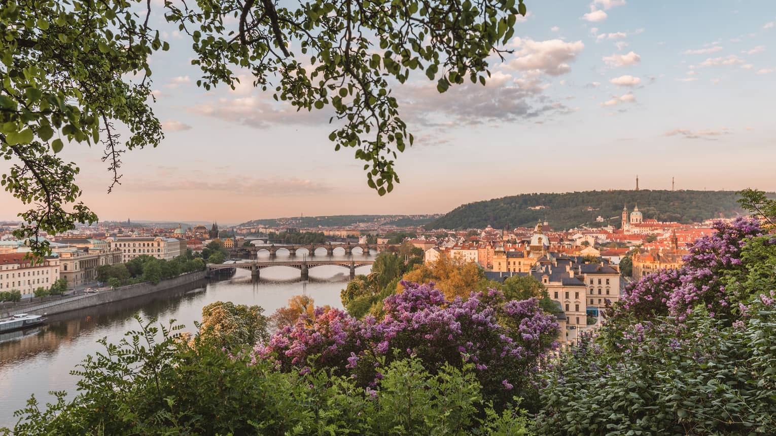 Prague 5-Star Hotel | Luxury Hotel in Old Town Square | Four Seasons