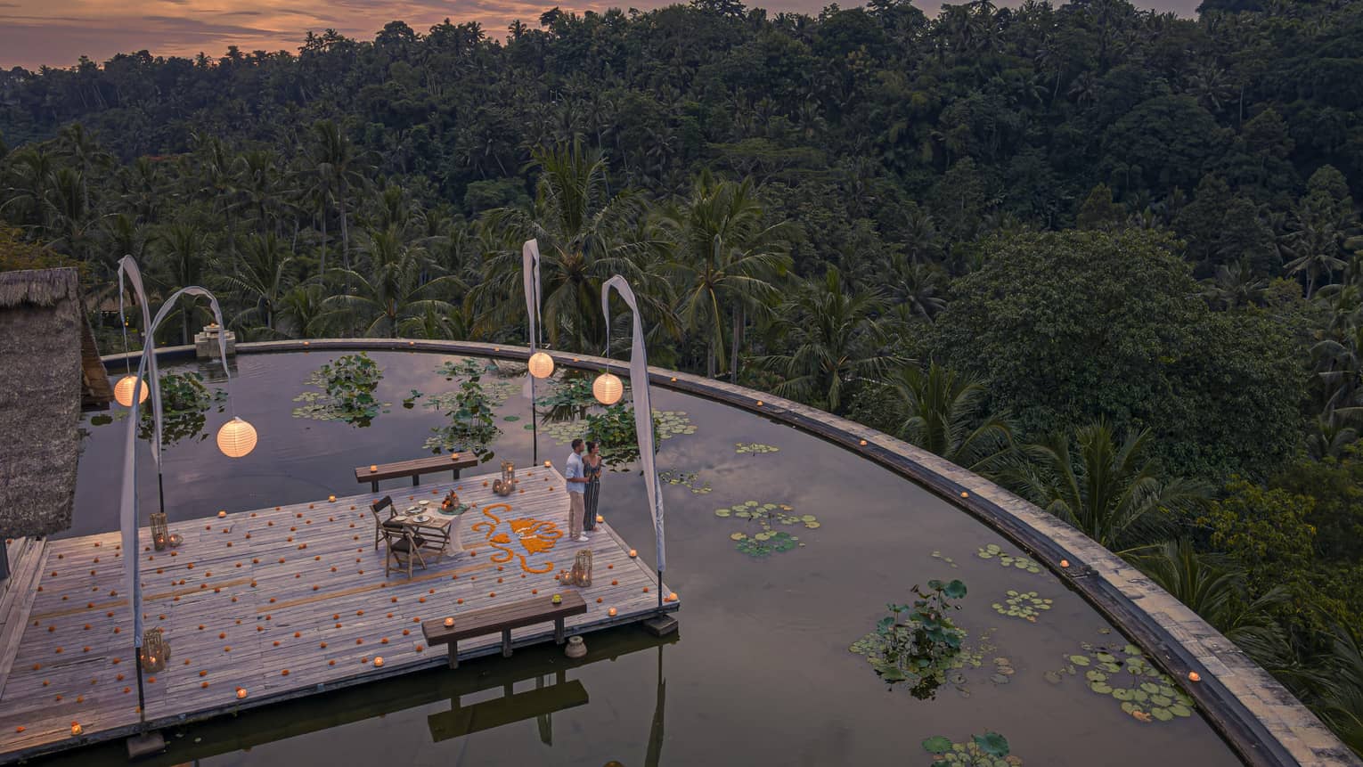 Luxury Fine Dining in Ubud | Four Seasons Bali at Sayan