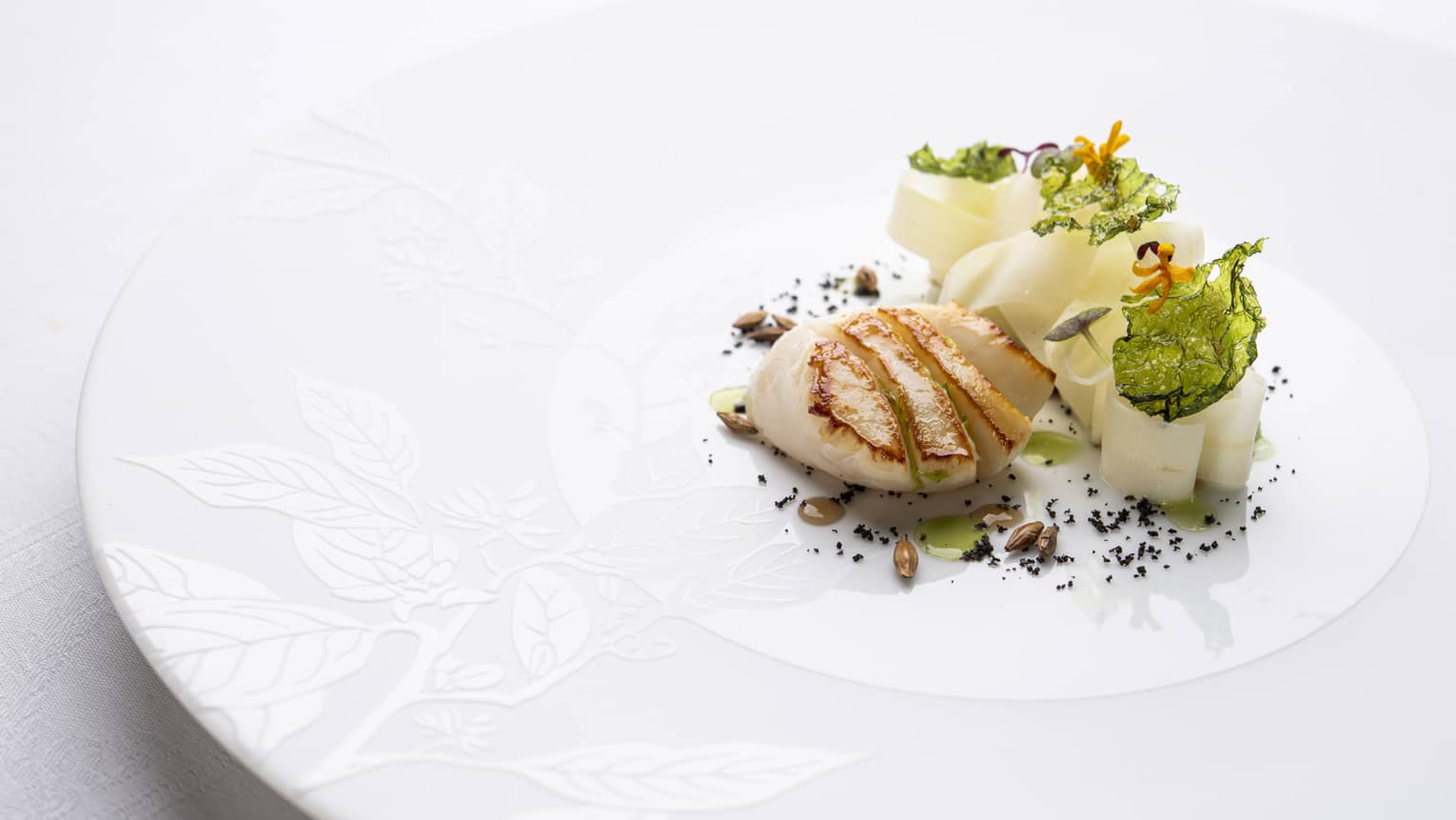 French Restaurant in Paris | L'Orangerie at Four Seasons George V