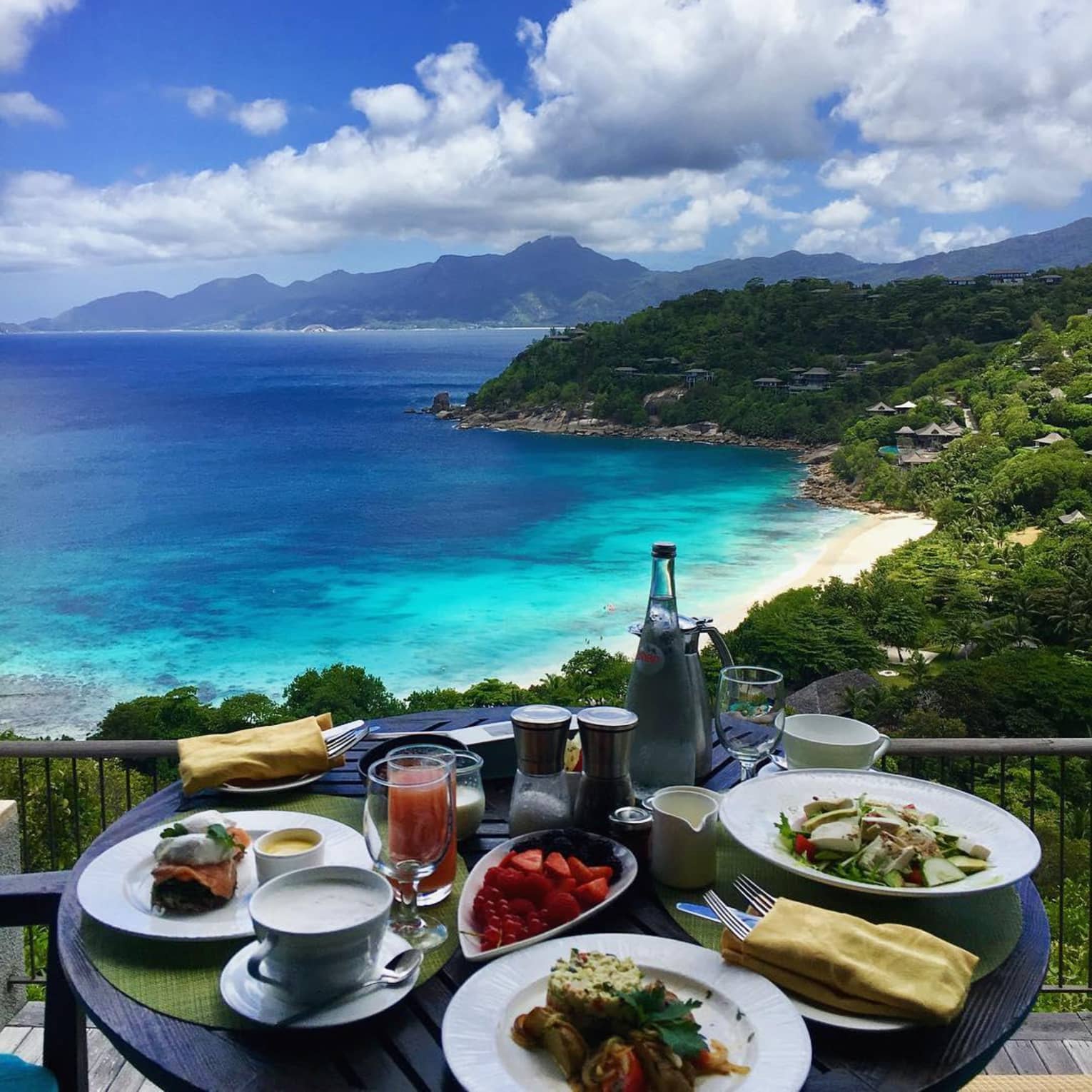 5-Star Seychelles Island Resort | Four Seasons Resort Seychelles