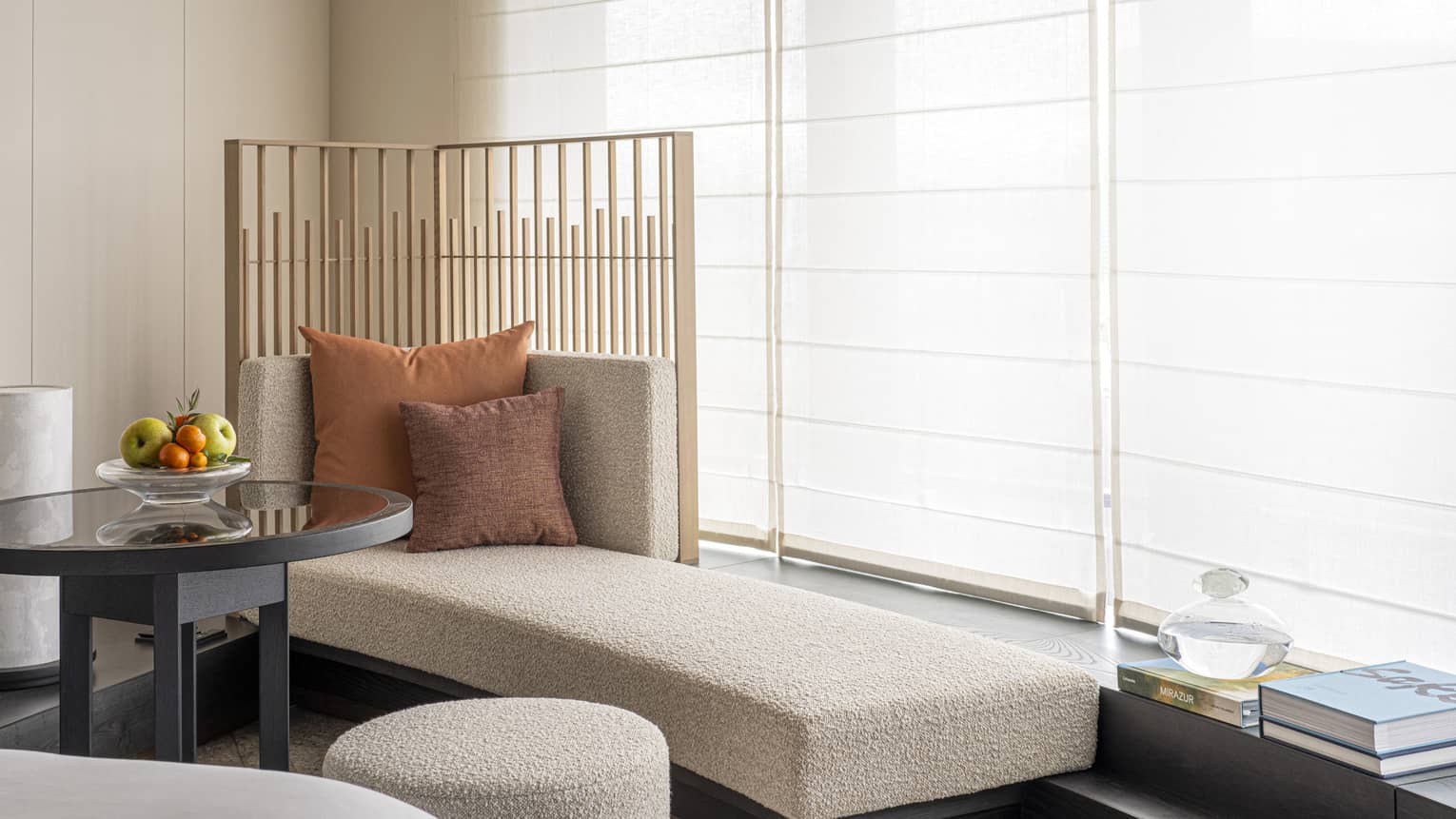 Premier Corner Room | Four Seasons Hotel Osaka