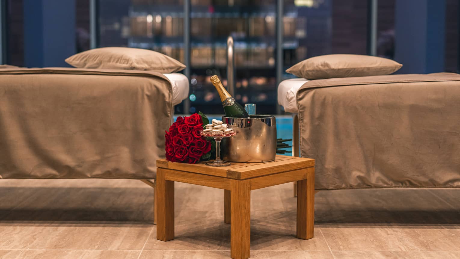 Four Seasons Hotels and Resorts | Luxury Hotels | Four Seasons | Night Spa