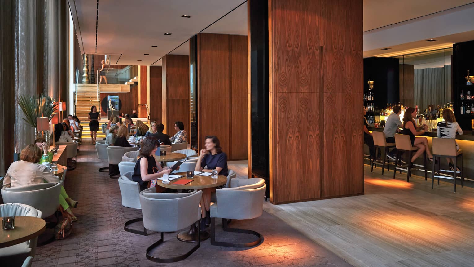 Toronto Restaurants | Fine Dining Downtown | Four Seasons Hotel