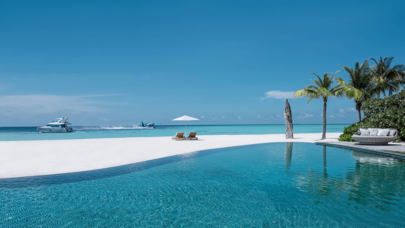 Maldives Luxury Private Island Resort | Four Seasons Voavah, Maldives