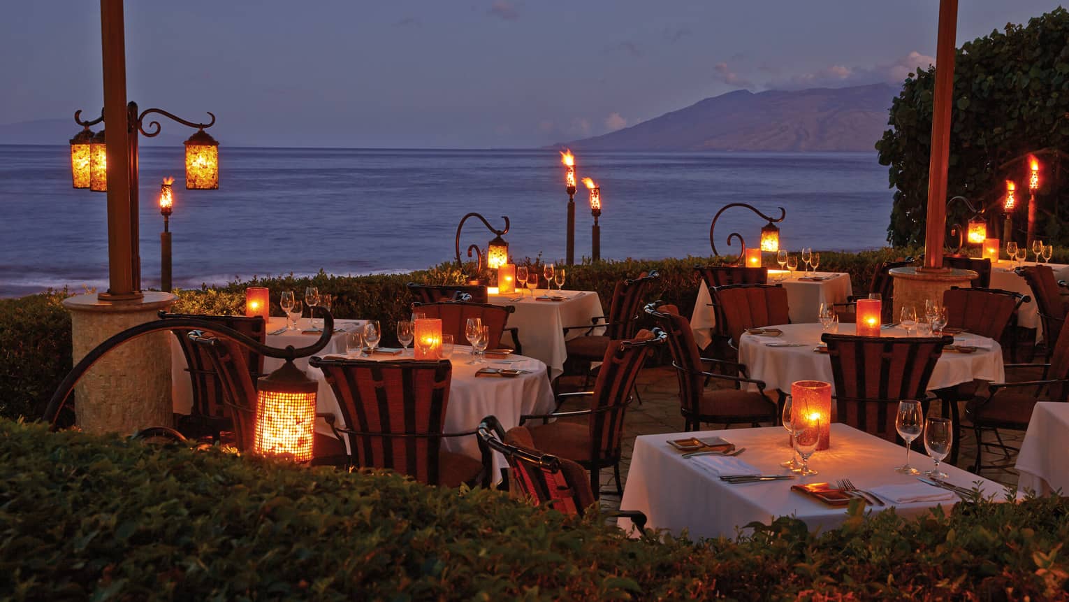 Maui Steakhouse & Seafood Restaurant | Four Seasons Resort Maui