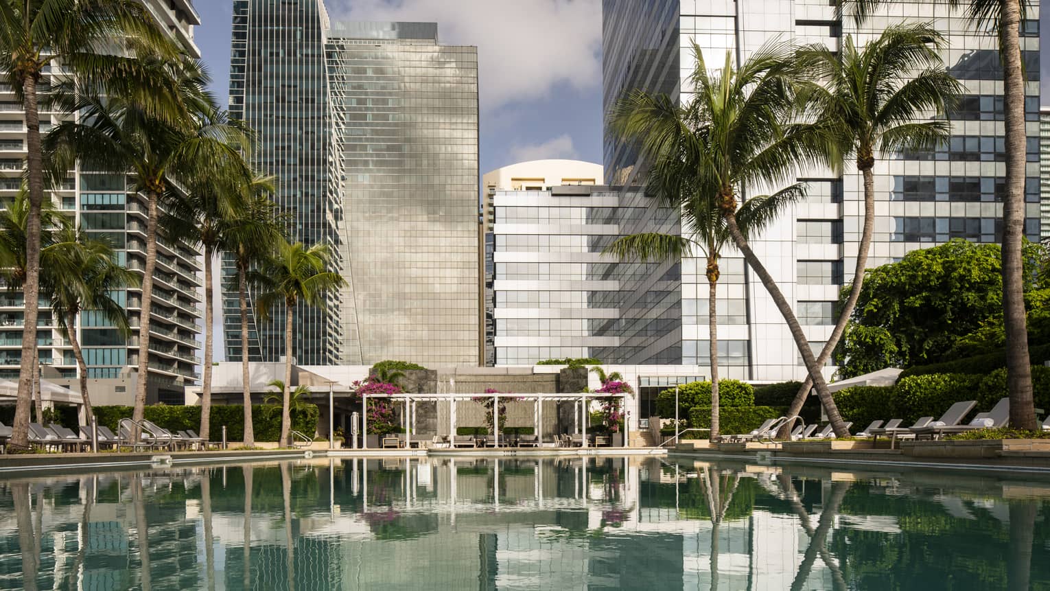 Hotel de Luxo Miami | 5 Estrelas | Four Seasons Hotel Miami