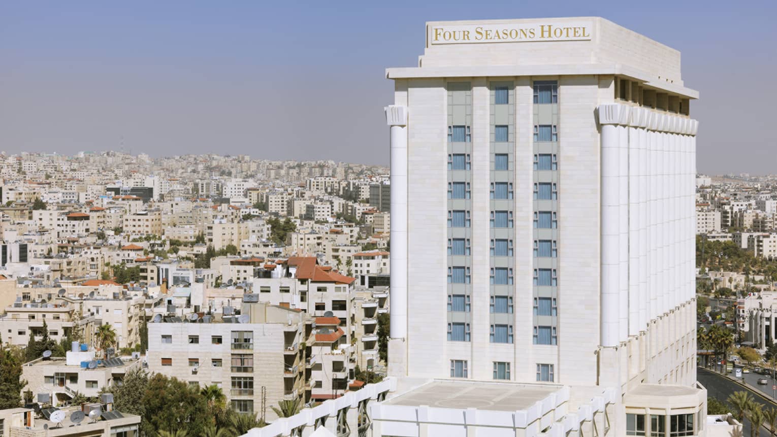5-Star Luxury Hotel Amman Jordan | Four Seasons Hotel Amman