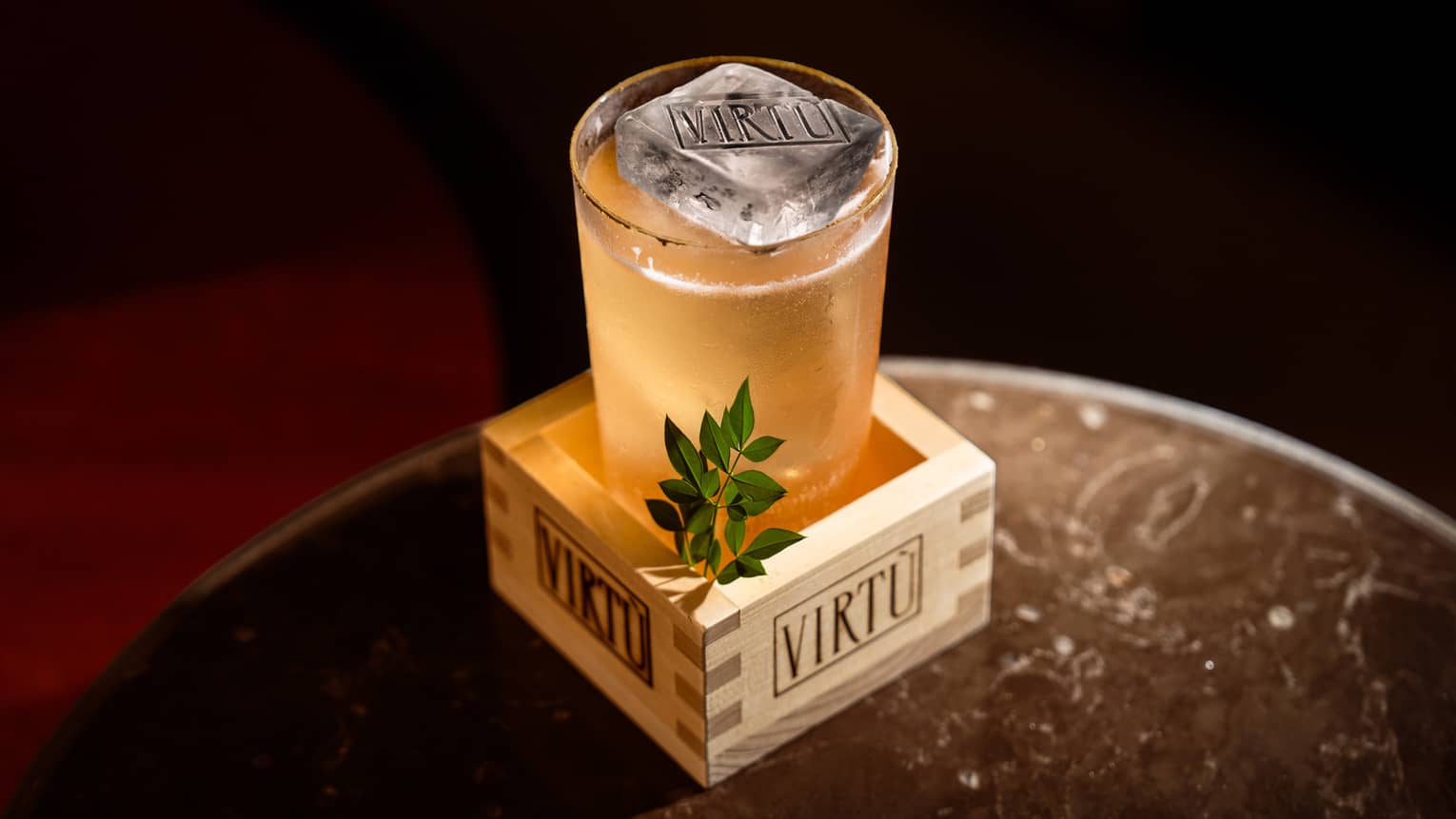 Tokyo Cocktail & Cognac Lounge | VIRTÙ | Four Seasons Hotel Tokyo at ...