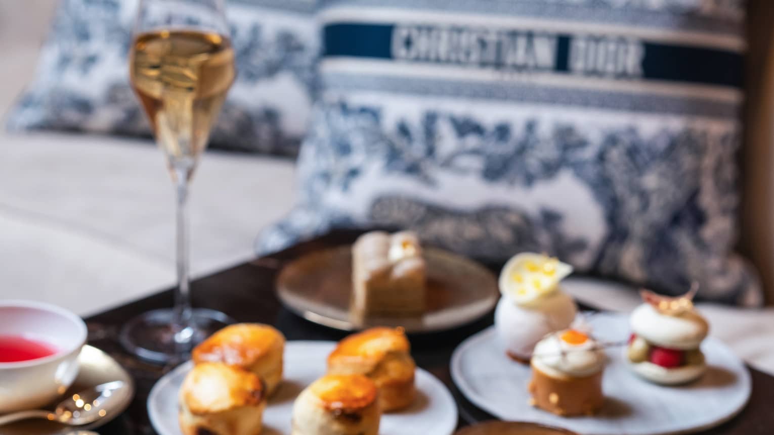 Italian Restaurant & Bar in Prague | Fine Dining | Four Seasons Hotel