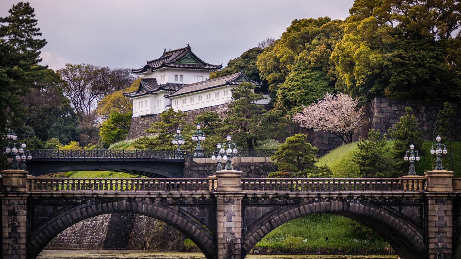 Tokyo Luxury Hotel | Four Seasons Hotel Tokyo at Otemachi