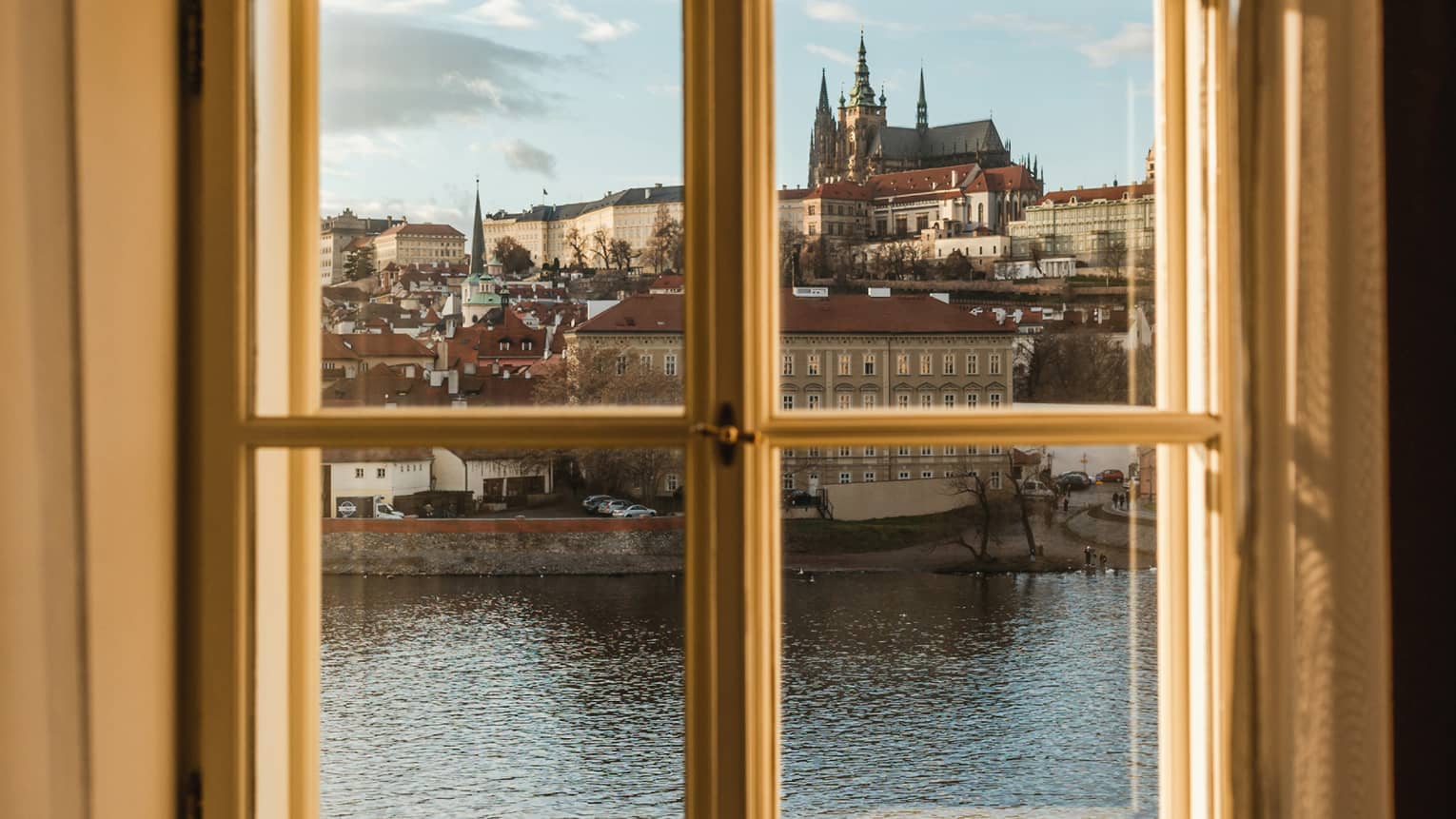Luxury Five-Star Hotel in Prague's Old Town | Four Seasons