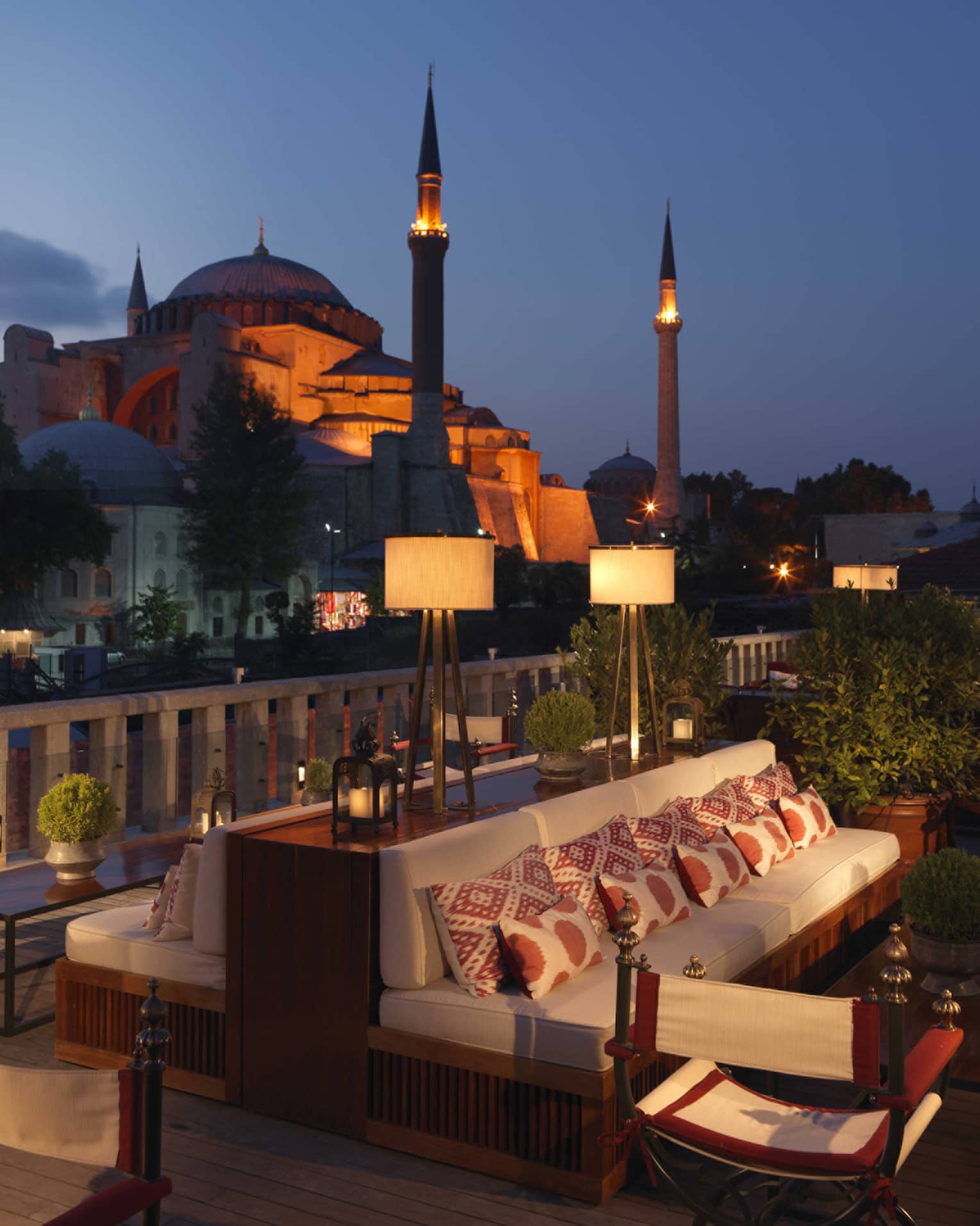 Istanbul Luxury 5-Star Hotel | Four Season Istanbul at Sultanahmet