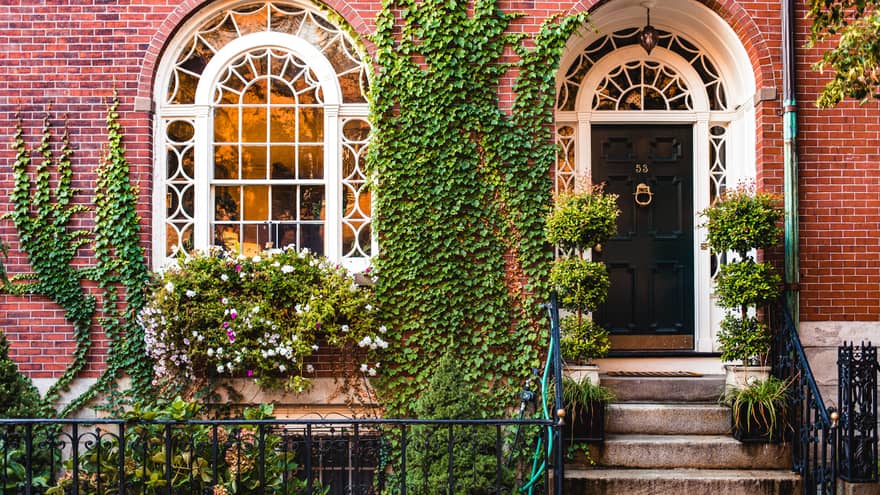 Four Seasons Hotels and Resorts | Luxury Hotels | Four Seasons | Family ...