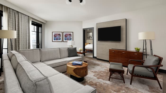 Luxury Vail Village Lodging & Suites | Four Seasons Resort Vail