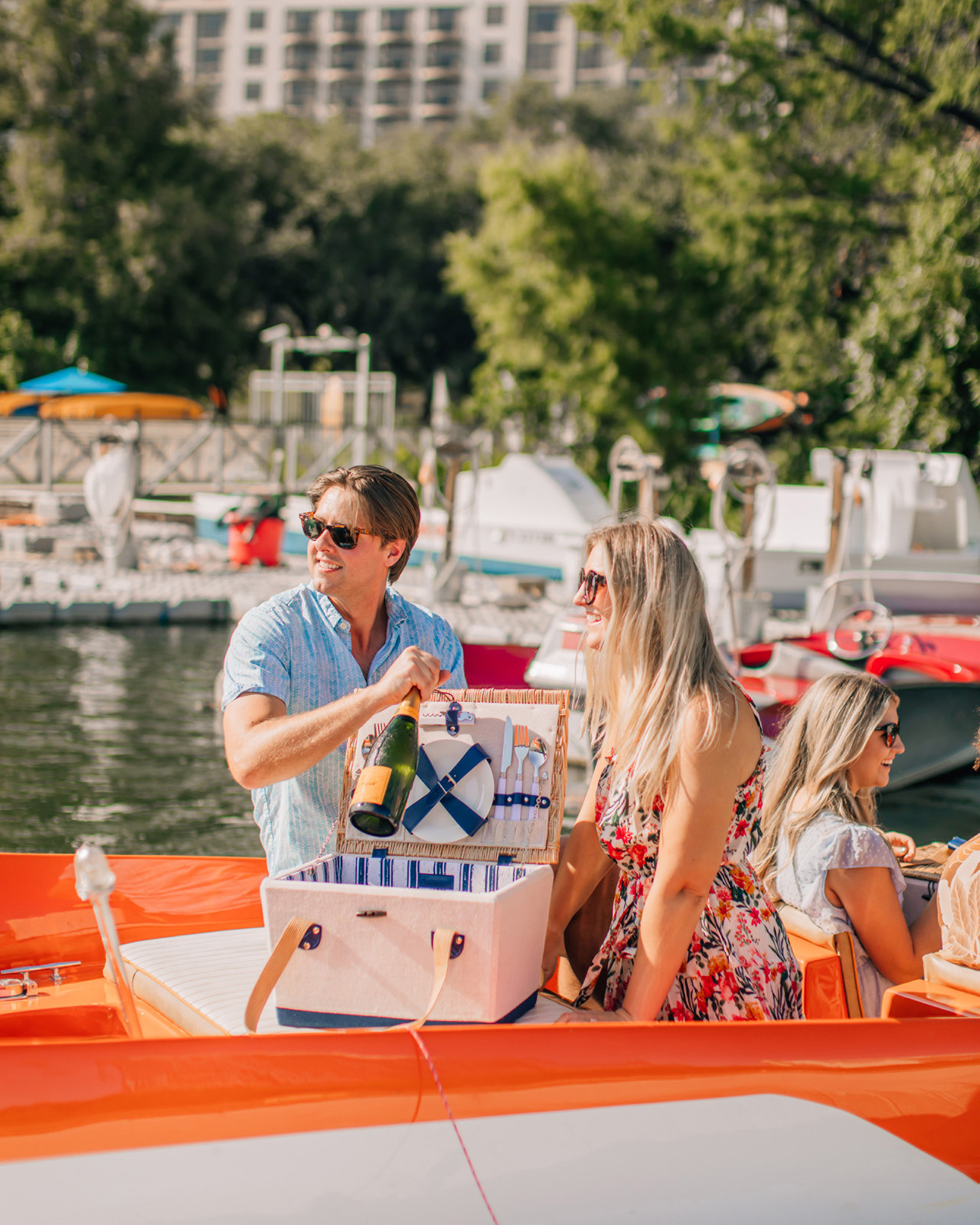 Postcards from Four Seasons: Capture the Magic of Summer Vacations in ...