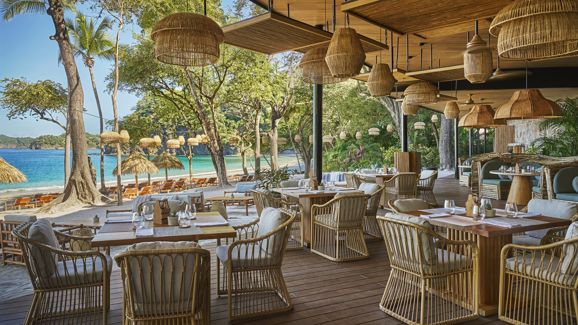 Virador Beach Club at Four Seasons Resort Peninsula Papagayo, Costa ...