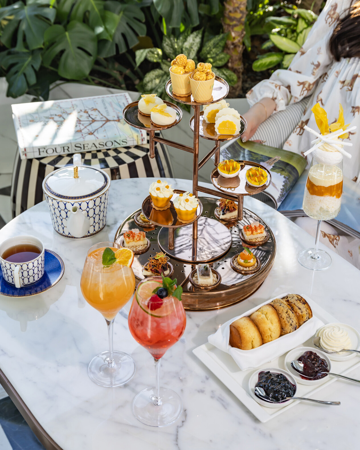 Golden Hour Afternoon Tea Debuts at Four Seasons Hotel Dalian, Shining ...