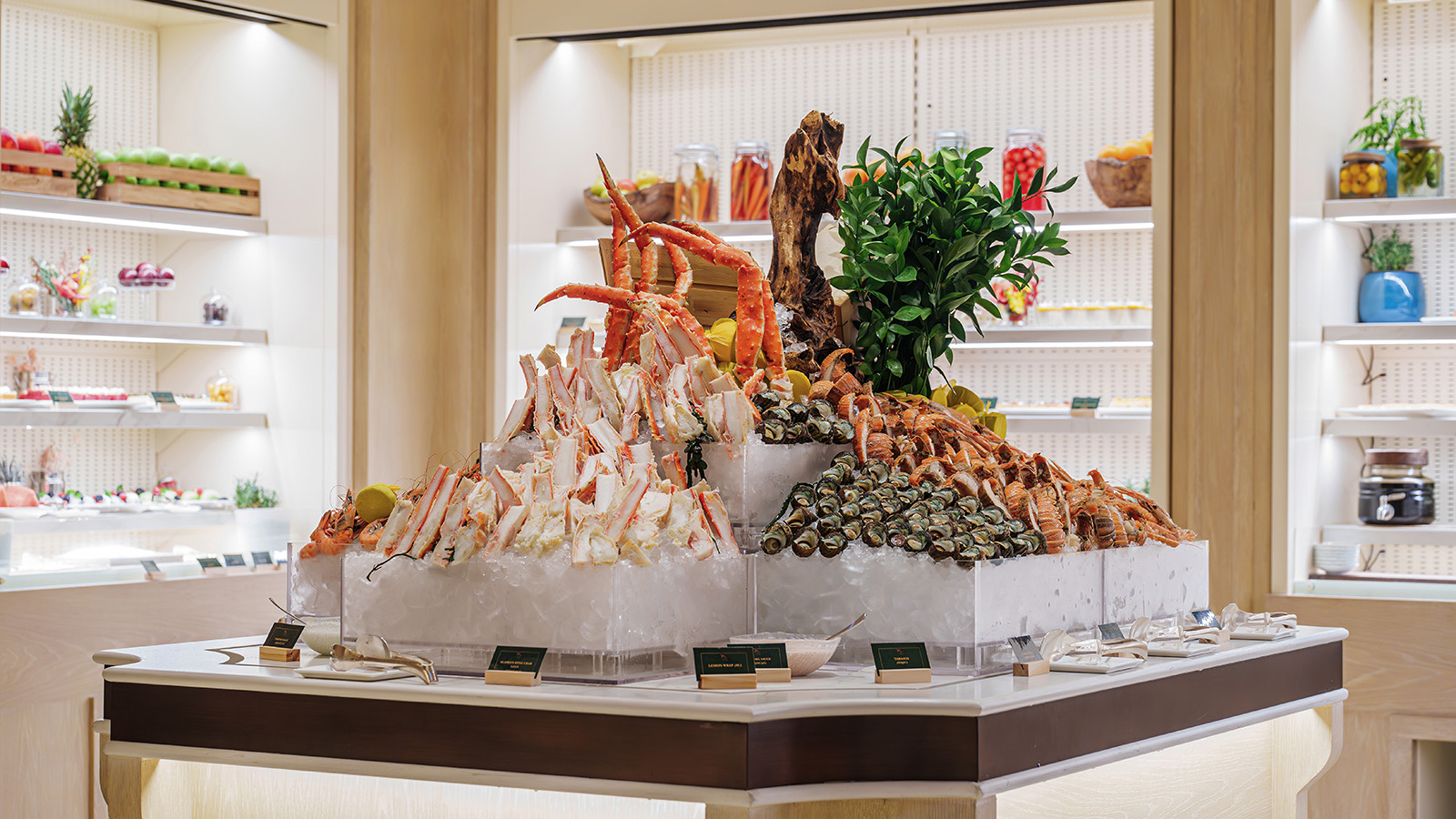 Jou Jou Brasserie Unveils a Sparkling Weekend Brunch at Four Seasons ...