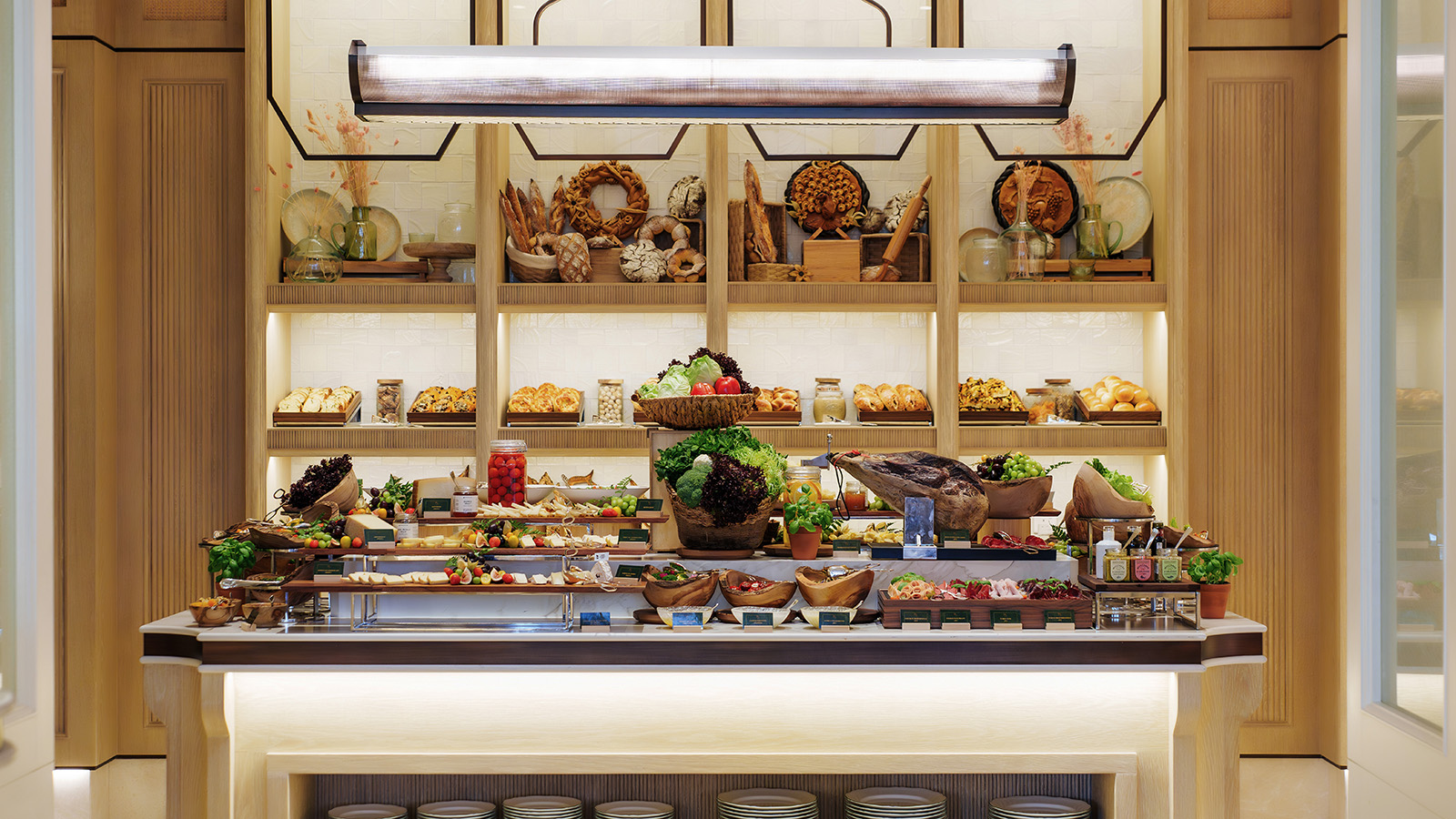 Jou Jou Brasserie Unveils a Sparkling Weekend Brunch at Four Seasons ...