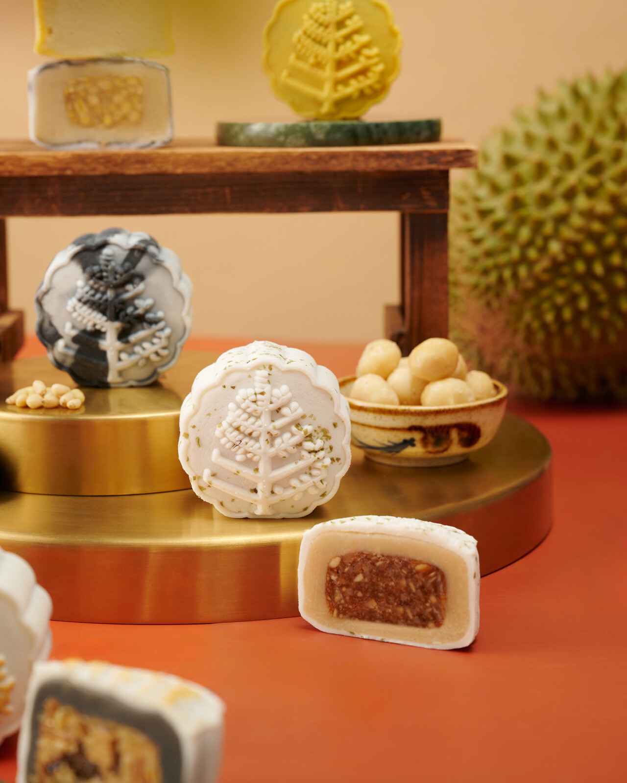 Encircled by Joy: Celebrate Mid-Autumn Festival with Gourmet Mooncakes ...