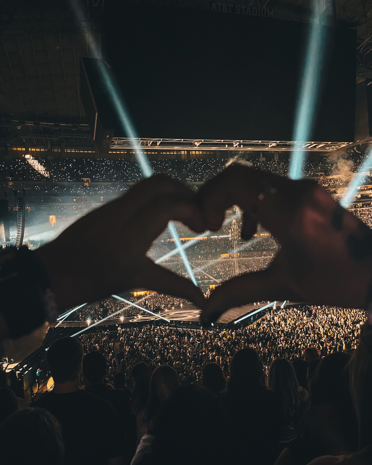 Gig-Tripping this Summer? Four Seasons Hotel London at Park Lane ...