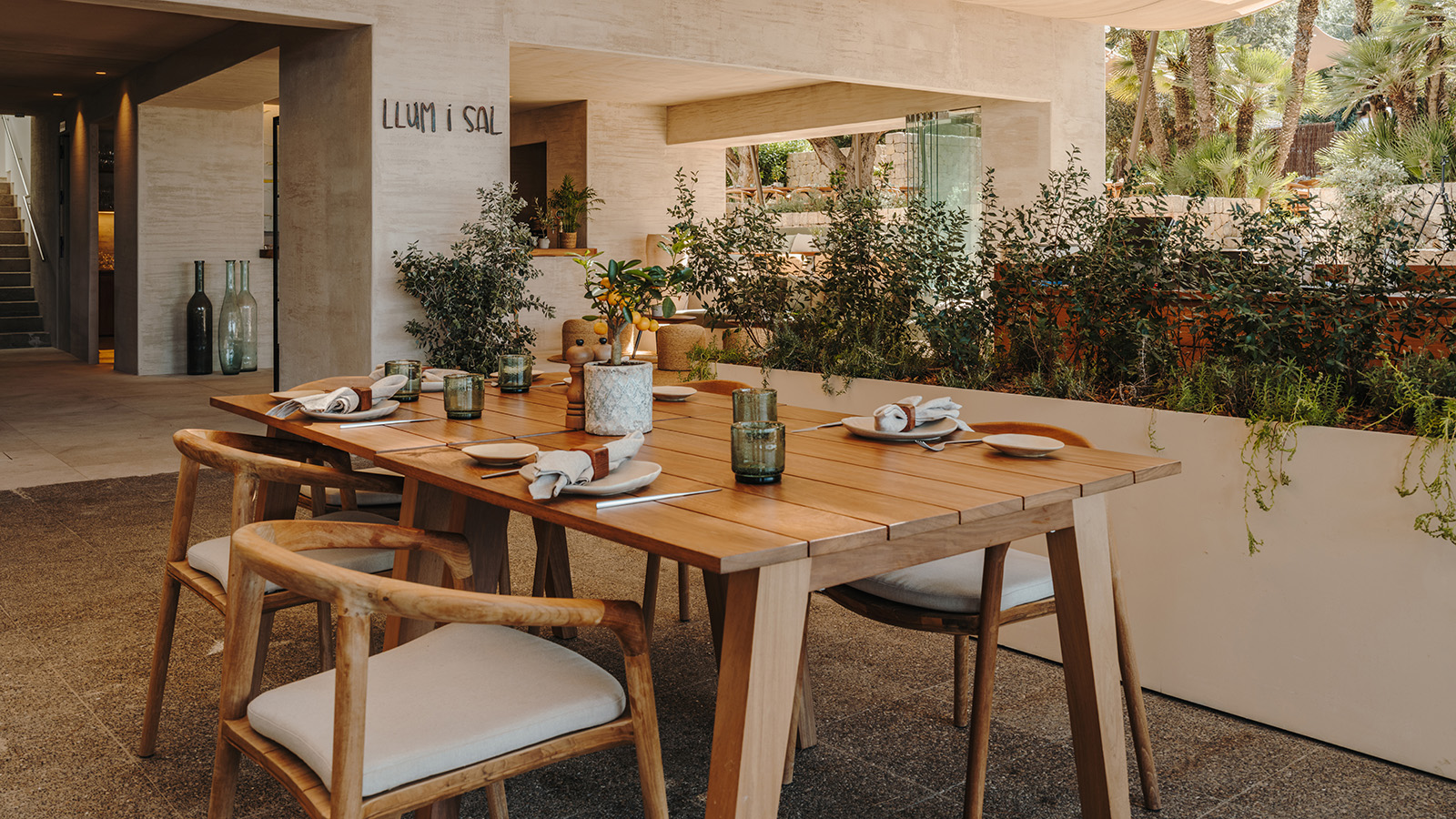 Llum i Sal: The New Seaside Restaurant at Four Seasons Resort Mallorca ...