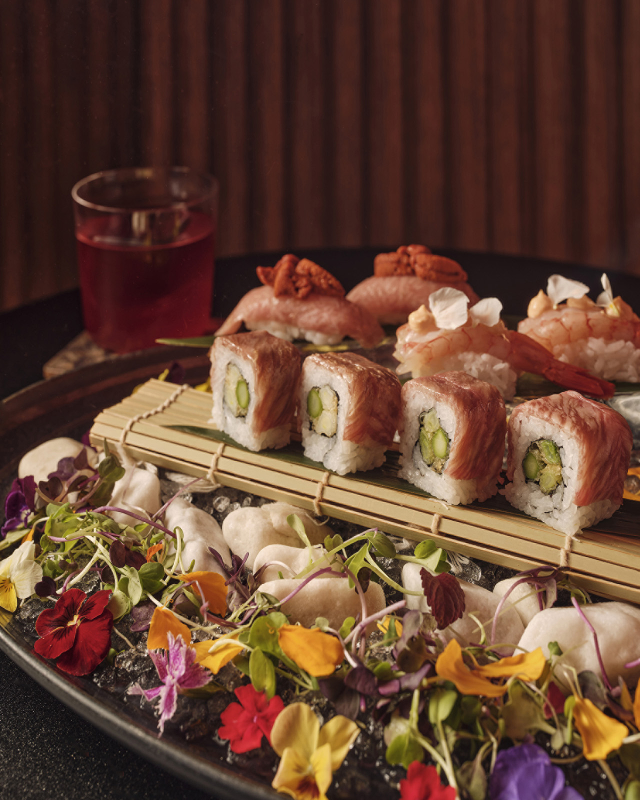 Isa Restaurant & Cocktail Bar Celebrates the Most Vibrant Christmas in ...