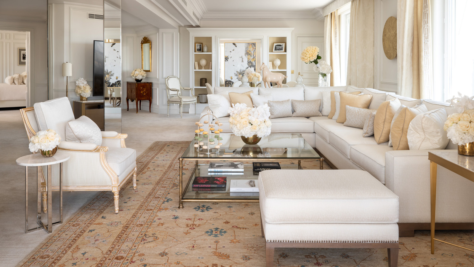 Five Reasons to Choose the Chic Eiffel Tower Suite at the George V