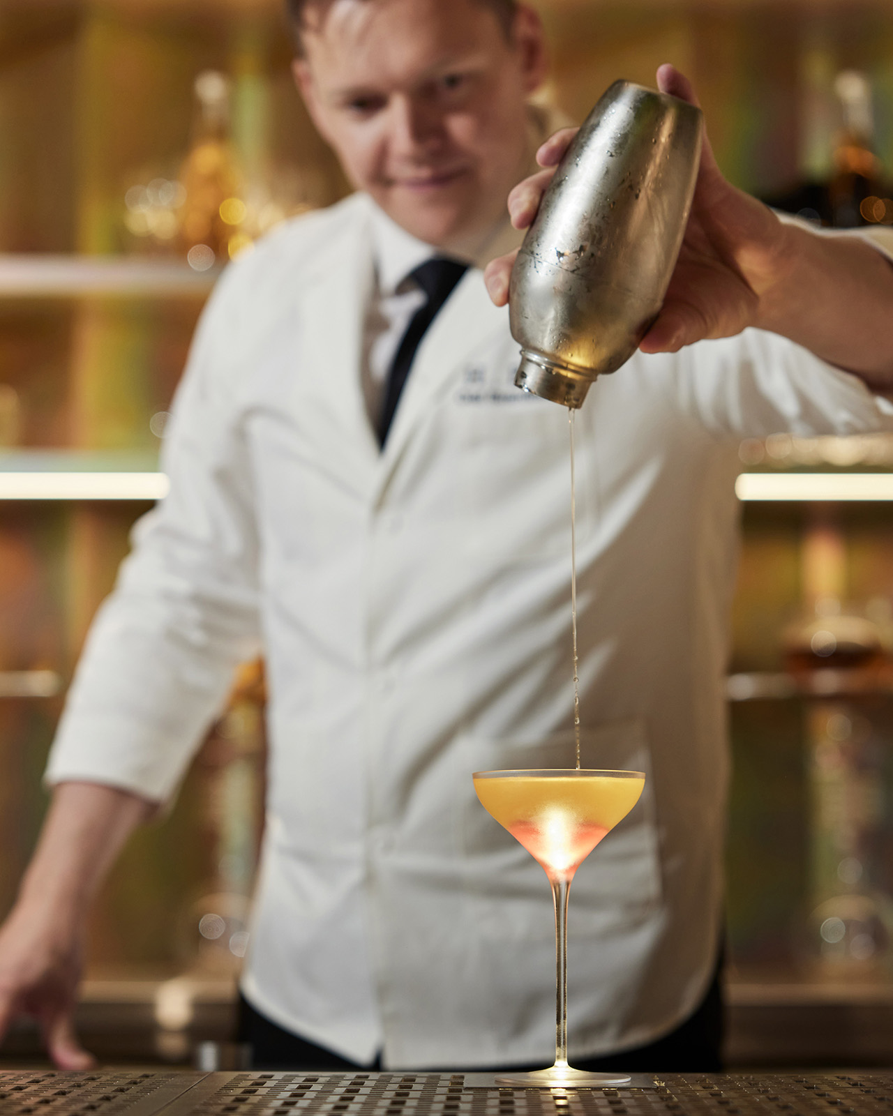Six Four Seasons Bars, One Night Only: Avra Hosts a World of Mixology ...