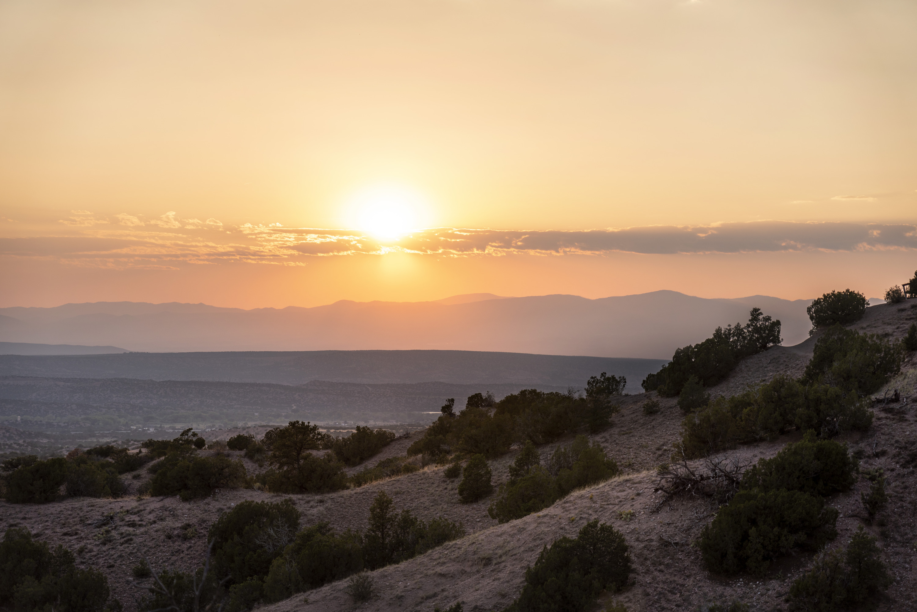 Postcards from Four Seasons: Capture the Magic of Summer Vacations in ...