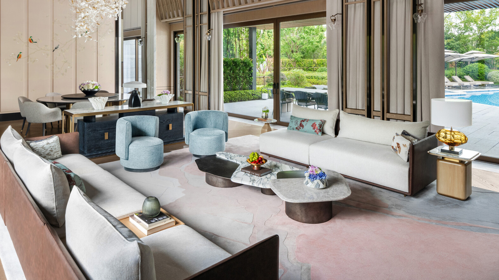 Four Seasons Hotel Suzhou: Early Spring Bloom on the Private Island