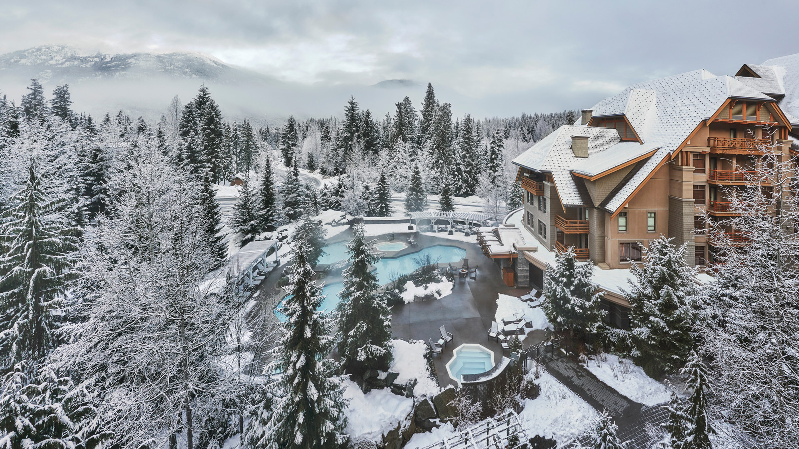 Discover the Art of the Resort Getaway with Four Seasons