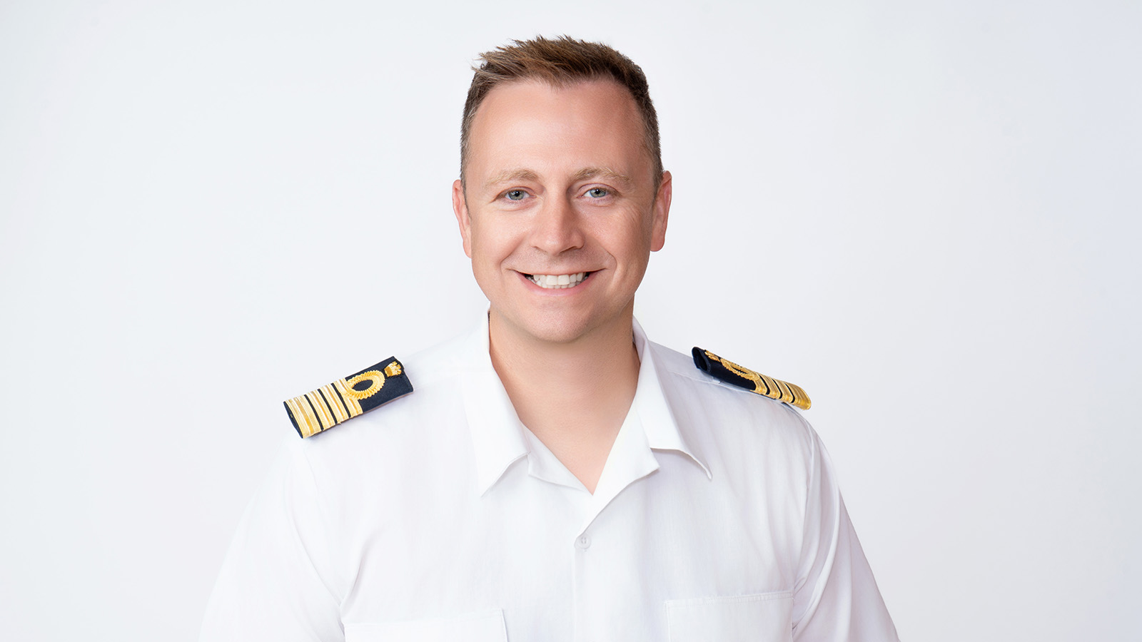 Four Seasons Yachts Appoints Captain Duncan Holroyd to Leadership Team