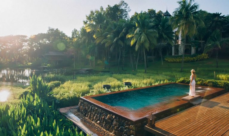 Amazing Hotel Pools of the World | Four Seasons Hotels and Resorts