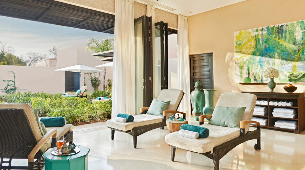 9 Ways to Maximize Your Micro-Vacation - Four Seasons Magazine